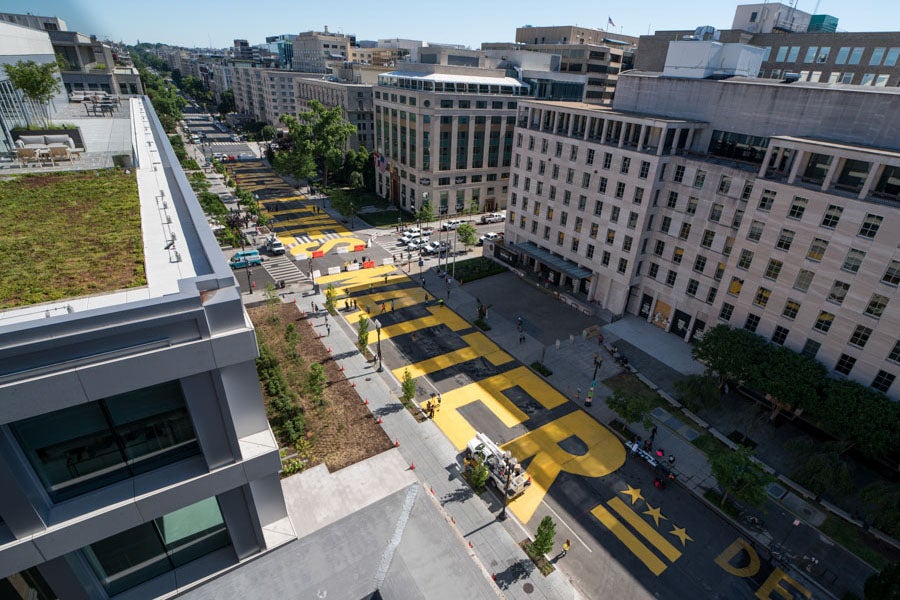 Where to Find the Most Colorful Street Murals in Washington, DC ...