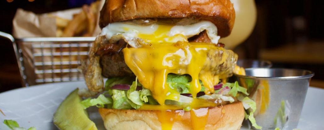 15 Places to Grab the Best Cheeseburgers in Washington, DC | Washington DC